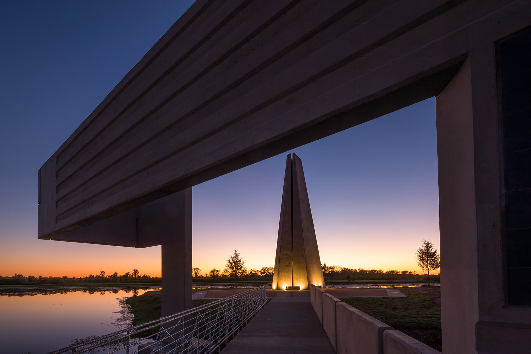 Sugar Land Veterans Memorial | E.E. Reed